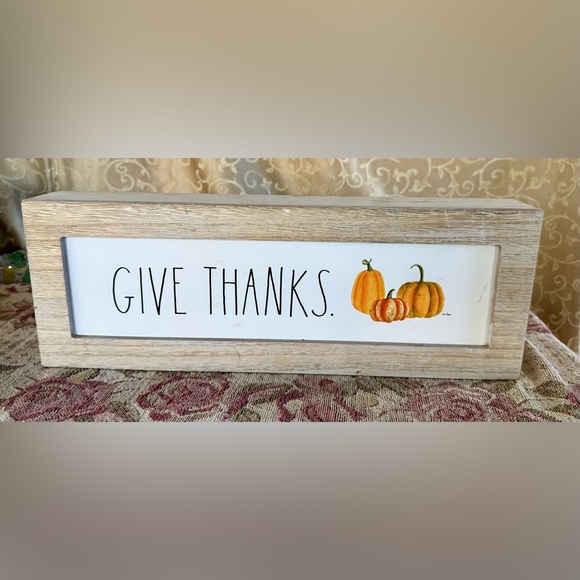 Rae Dunn | Accents | Rae Dunn Wooden Give Thanks Table Or Wall Decor 4 ...